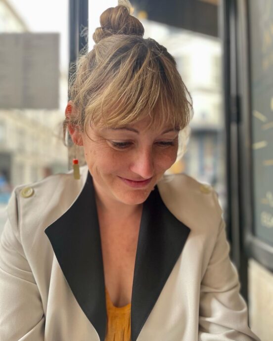 Shoshi Parks - Hidden Compass