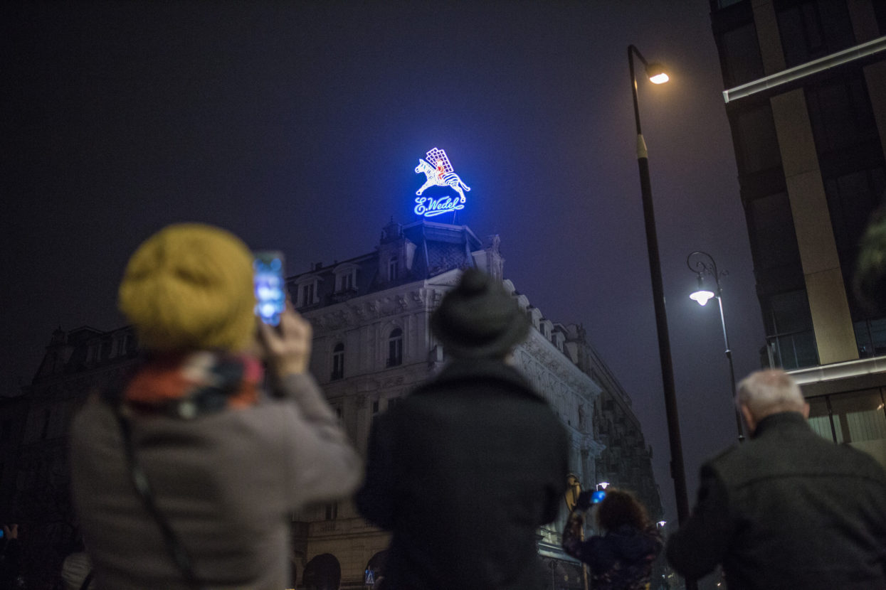 The Three Lives of Warsaw’s Neon - Hidden Compass