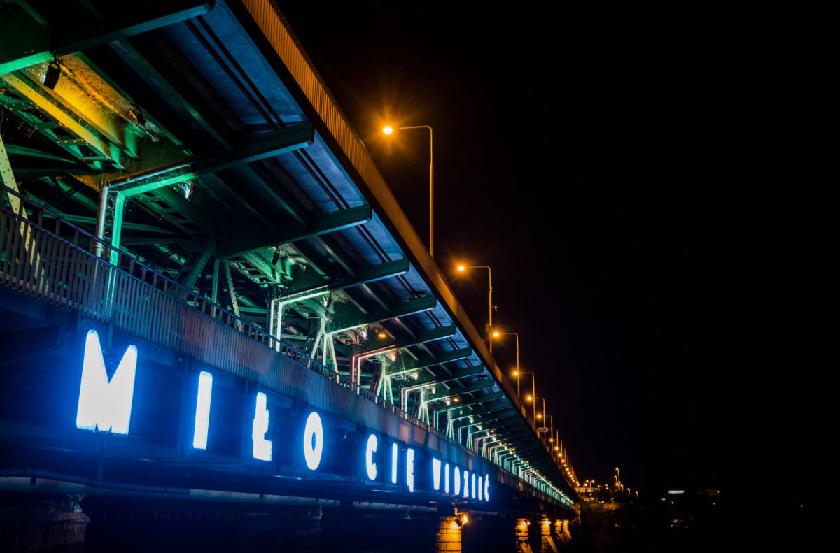 The Three Lives of Warsaw’s Neon - Hidden Compass