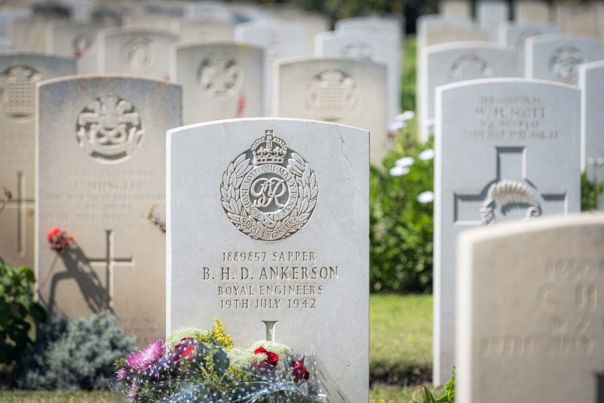 The Time of His Life - Hidden Compass