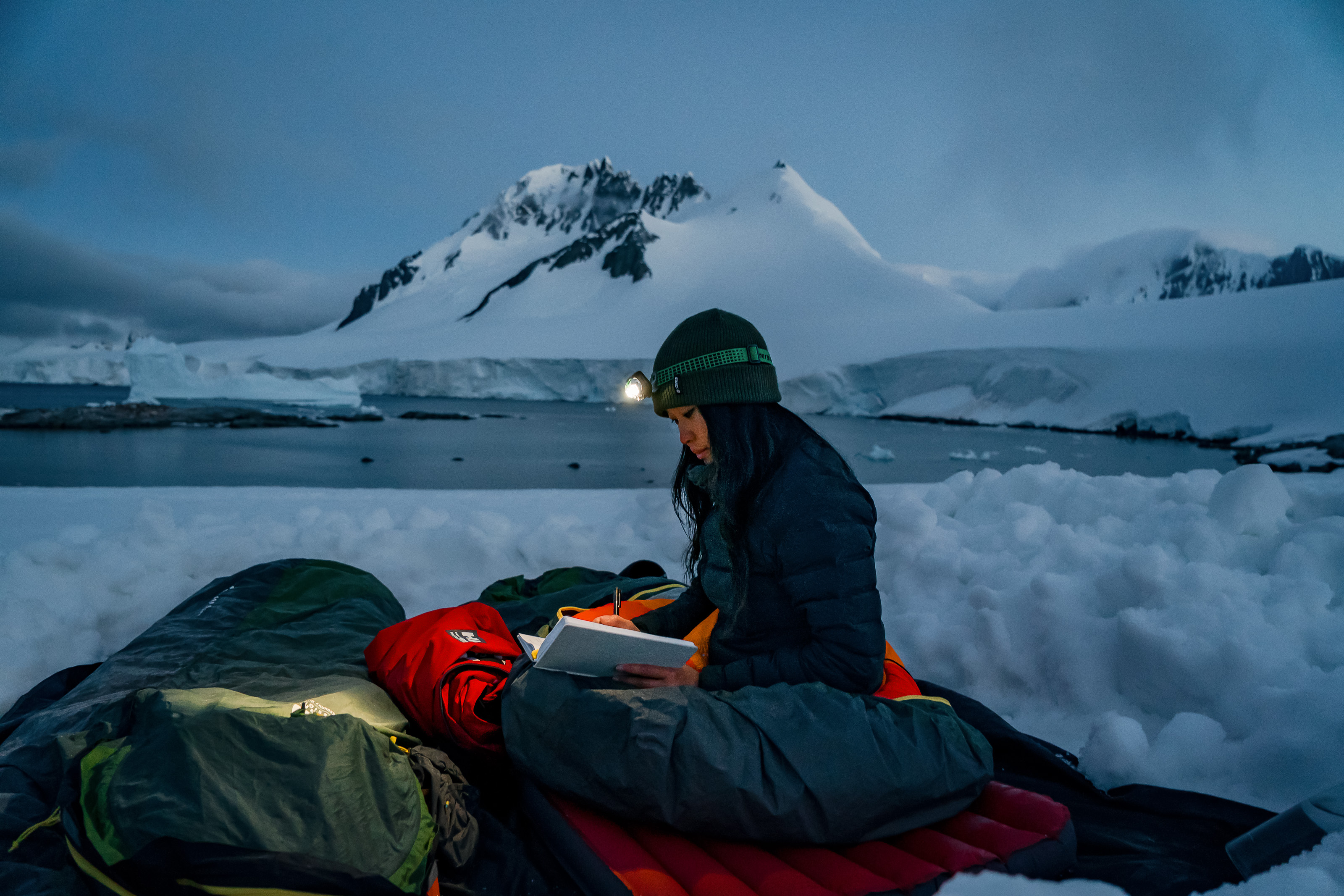 Wintering on the White Continent - Hidden Compass